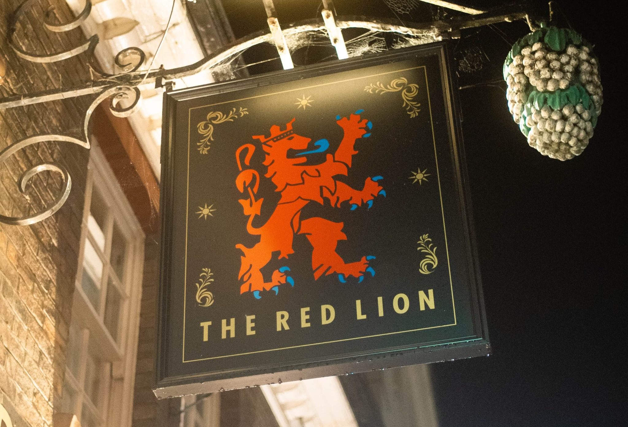 The Fascinating History of British Pub Names